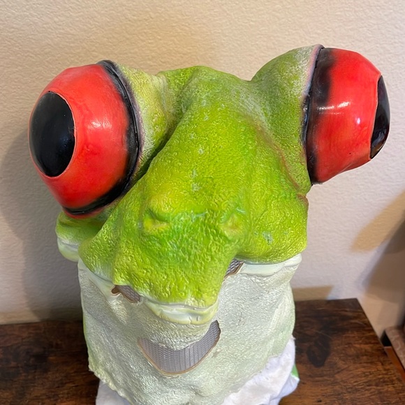 Other | Gecko Mask | Poshmark
